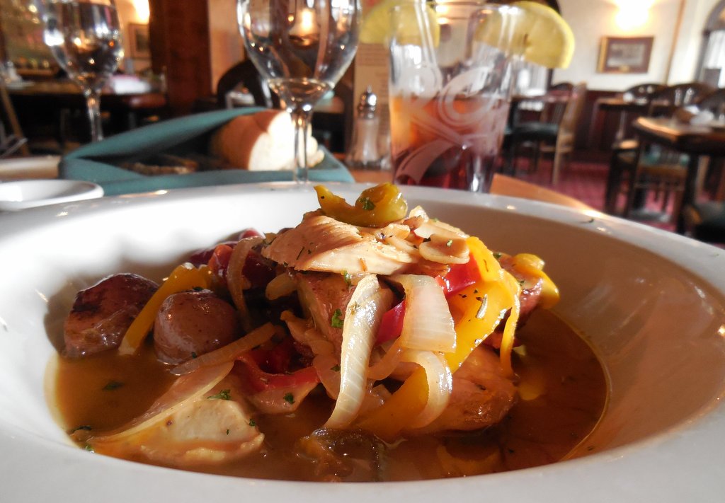 LINCROFT: LUNCH AT THE INN - Red Bank Green